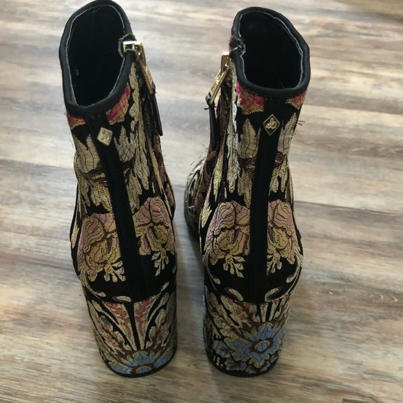 Sam Edelman | Shoes | Sam Edelman Taye Metallic Jacquard Boot 6 2 ...